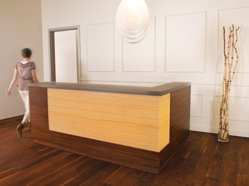 Onyx Offices Reception | Installations | 3form