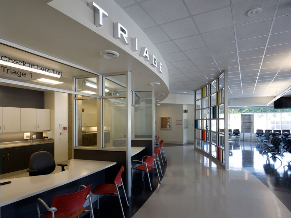 Victoria General Hospital | Installations | 3form